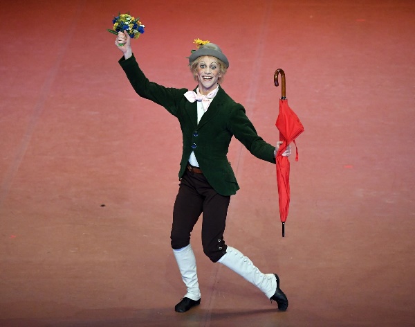 » STUTTGART/ Ballett: LA FILLE MAL GARDÉEOnline Merker