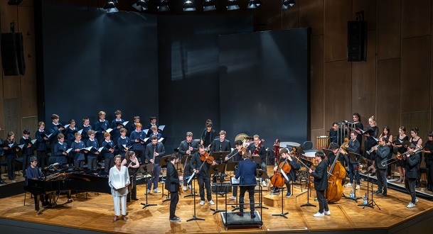 » STUTTGART/ Liederhalle/Mozartsaal: MAHLERS DRITTE SINFONIE in der ...