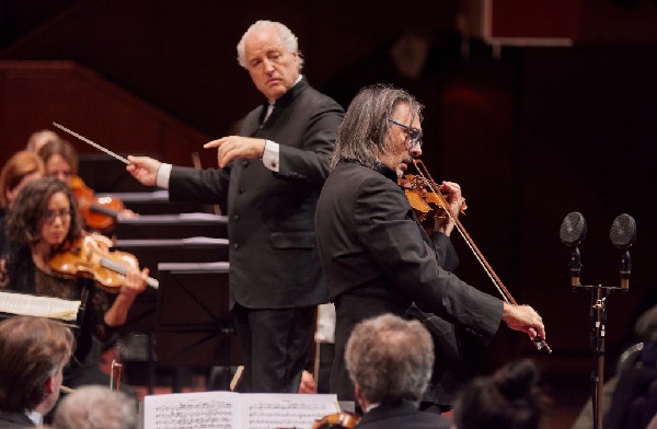 » FRANKFURT/ Alte Oper: Brahms und Bruckner in denkwürdiger ...